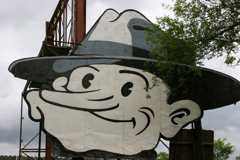 Hot Sam’s Antiques | Minnesota Prairie Roots