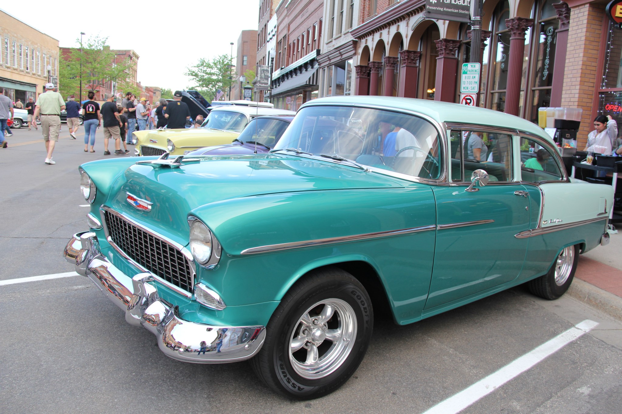 vintage cars | Minnesota Prairie Roots